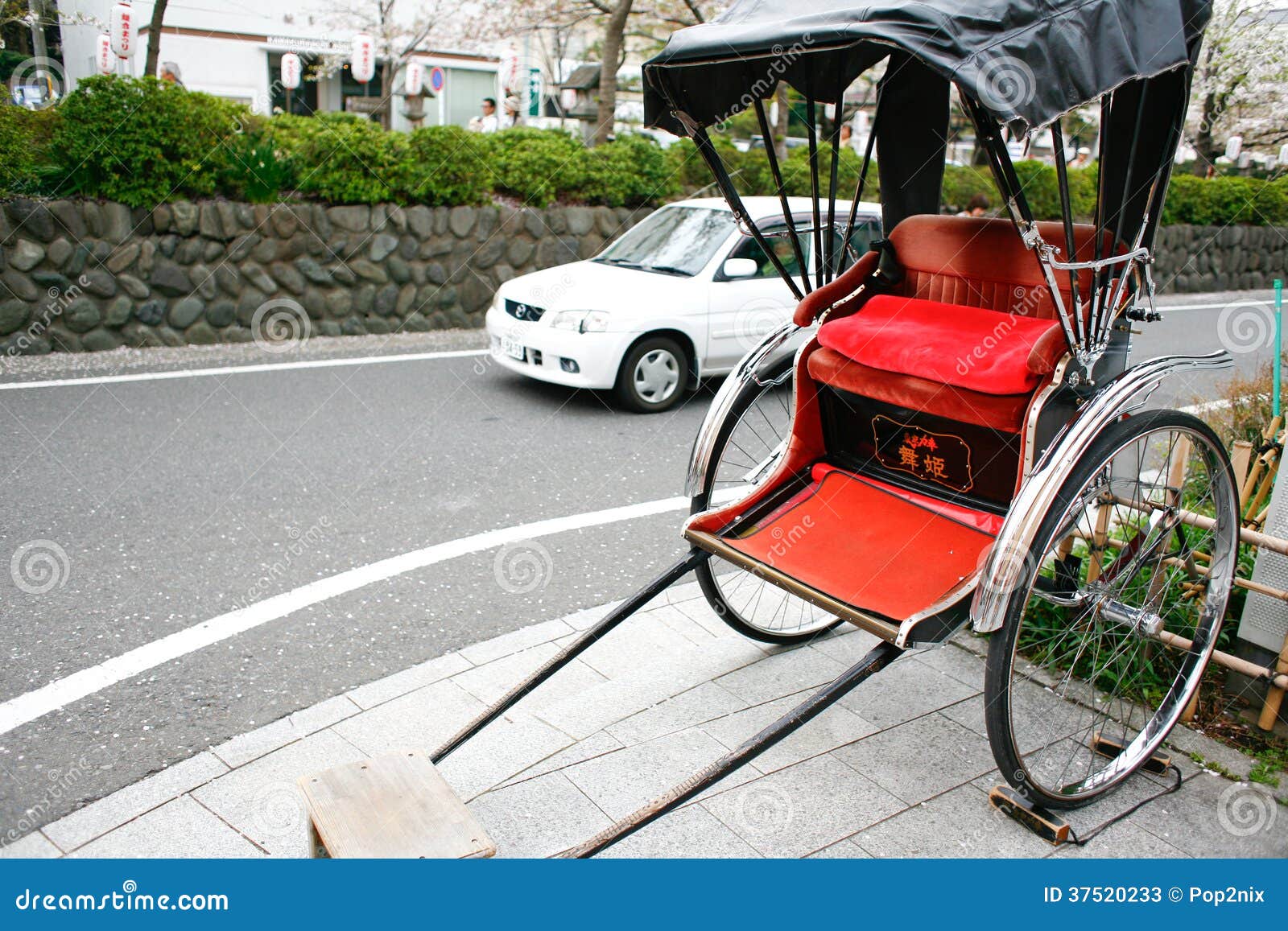 Rickshaw in Kamakura, Japan Editorial Stock Photo - Image of transport ...