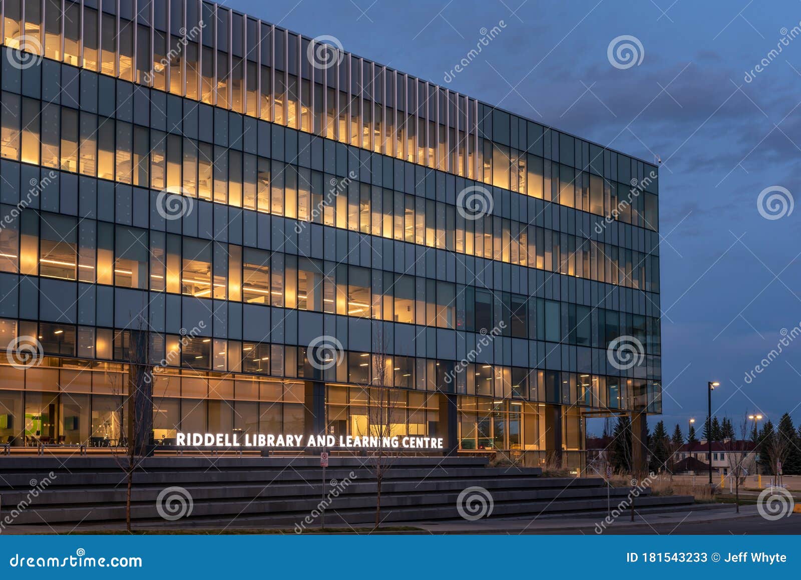 The Riddell Library and Learning Centre, Mount Royal University ...