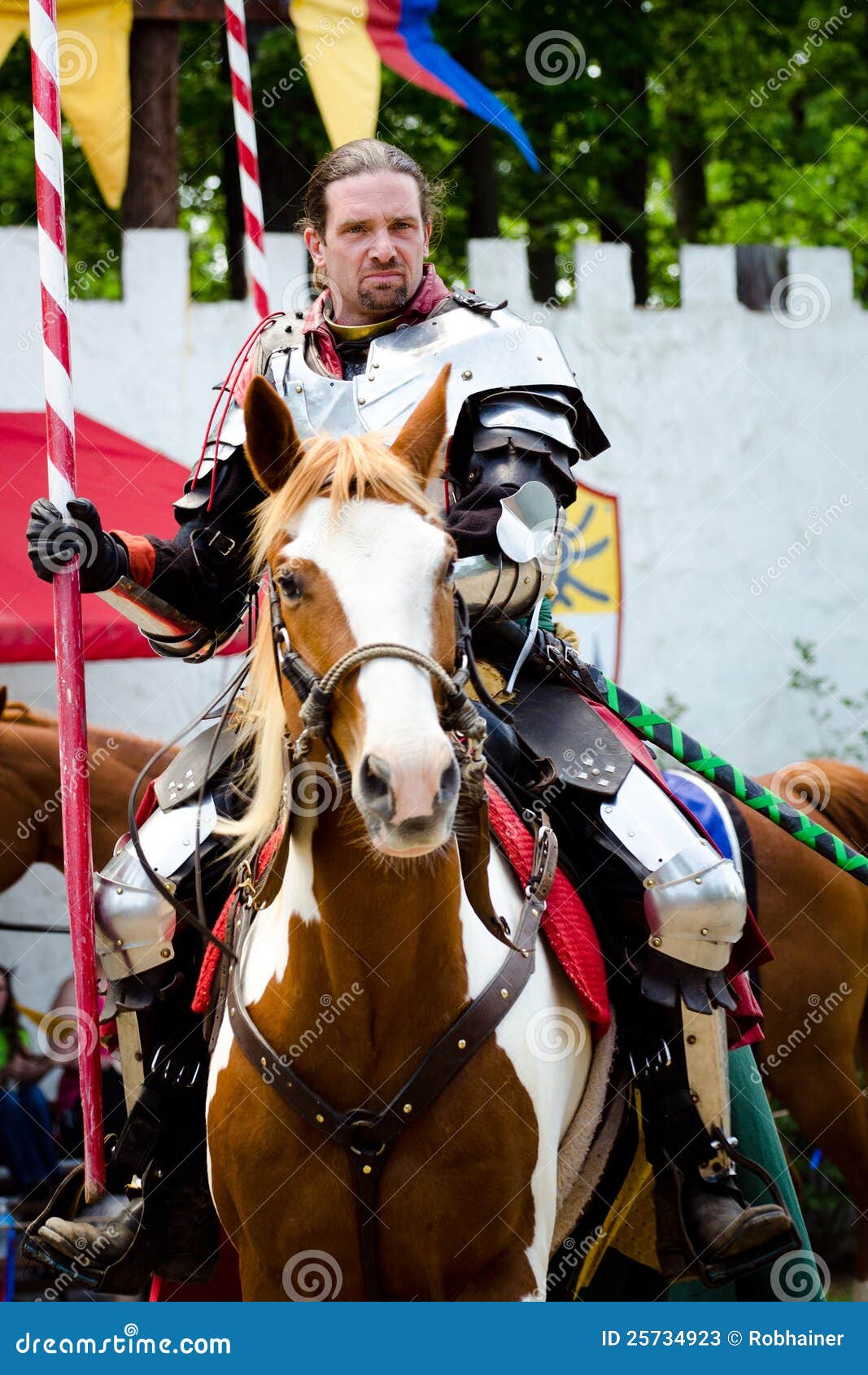 Ridder Bij Het Festival Van De Renaissance Redactionele Stock Foto ...