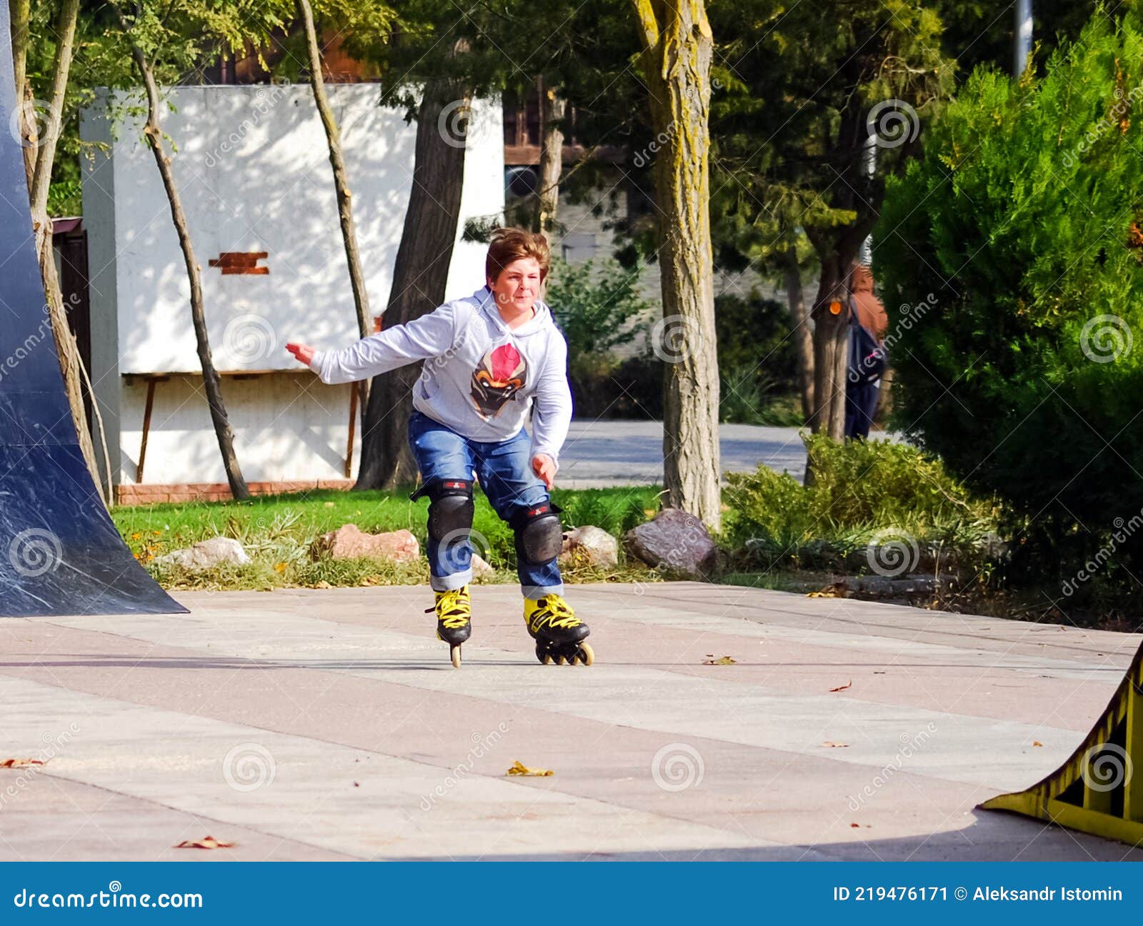 The ride on the rollers editorial photo. Image of speed - 219476171