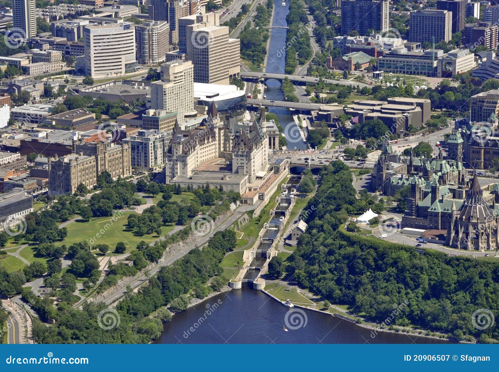 Rideau Canal Locks stock image. Image of canada, summer - 20906507