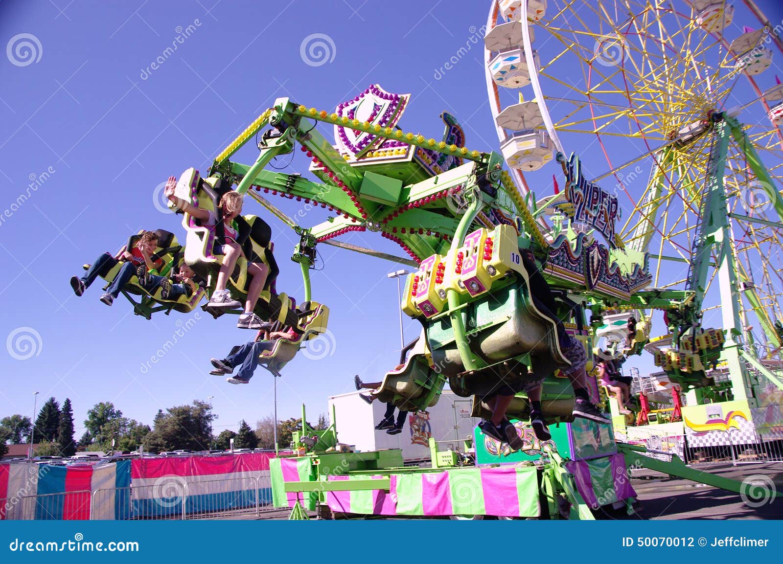 Riding the Midway editorial photography. Image of sunny - 50070012