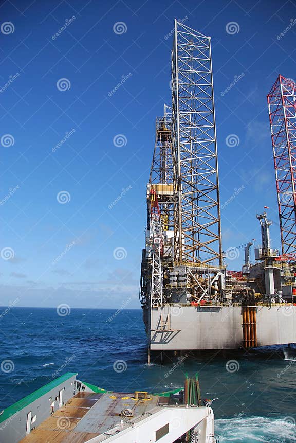 Rig move of an Jack-up rig stock image. Image of large - 9228777