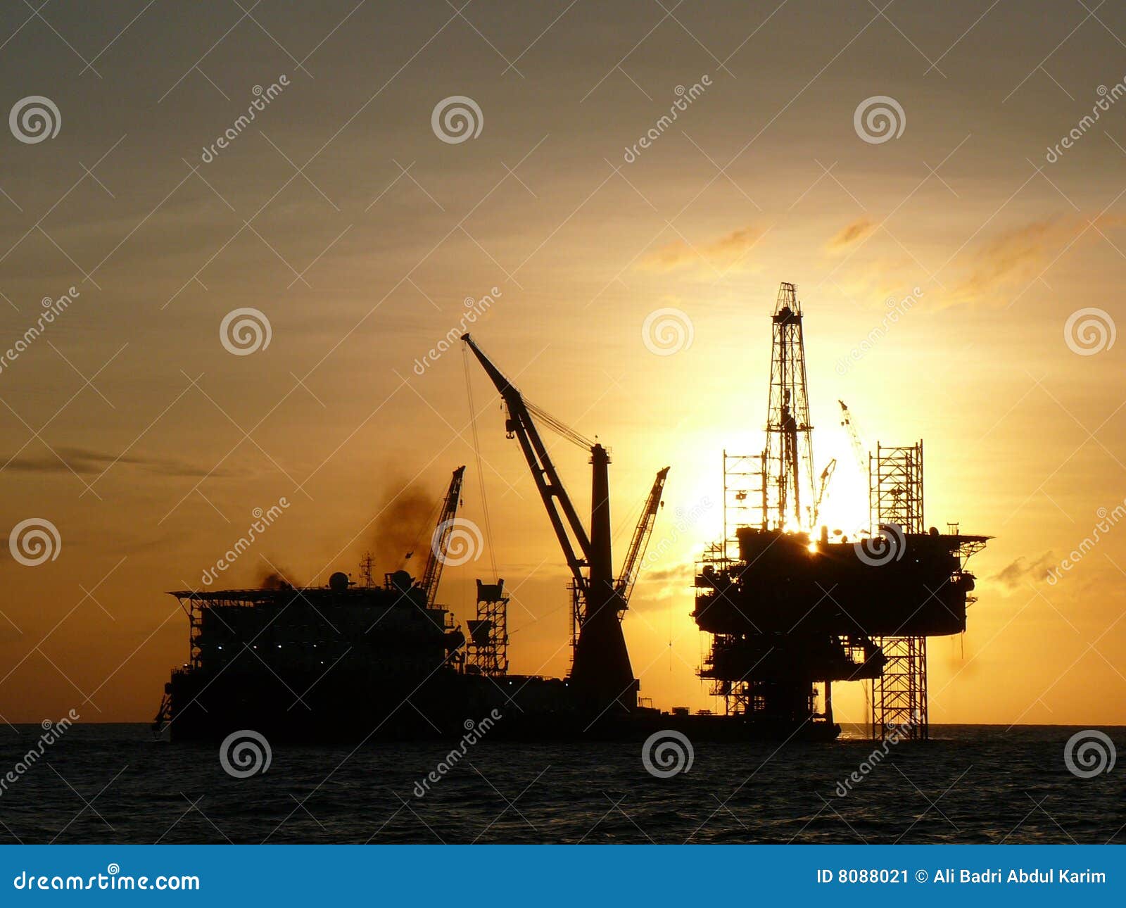 Rig Silhouette stock image. Image of oilfield, gold, silhouette - 8088021