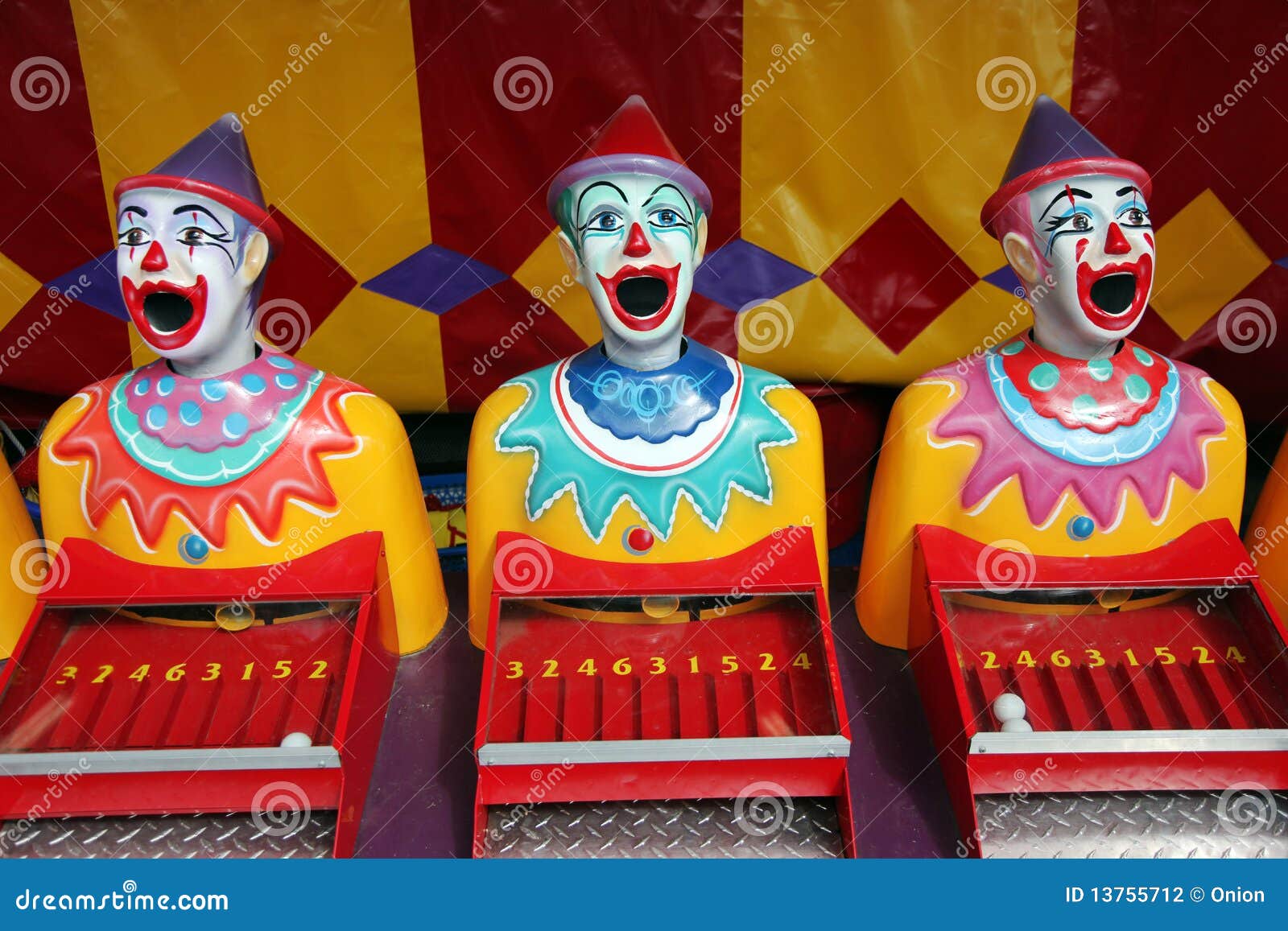 Riga Dei Pagliacci Di Carnevale Fotografia Stock - Immagine di ...