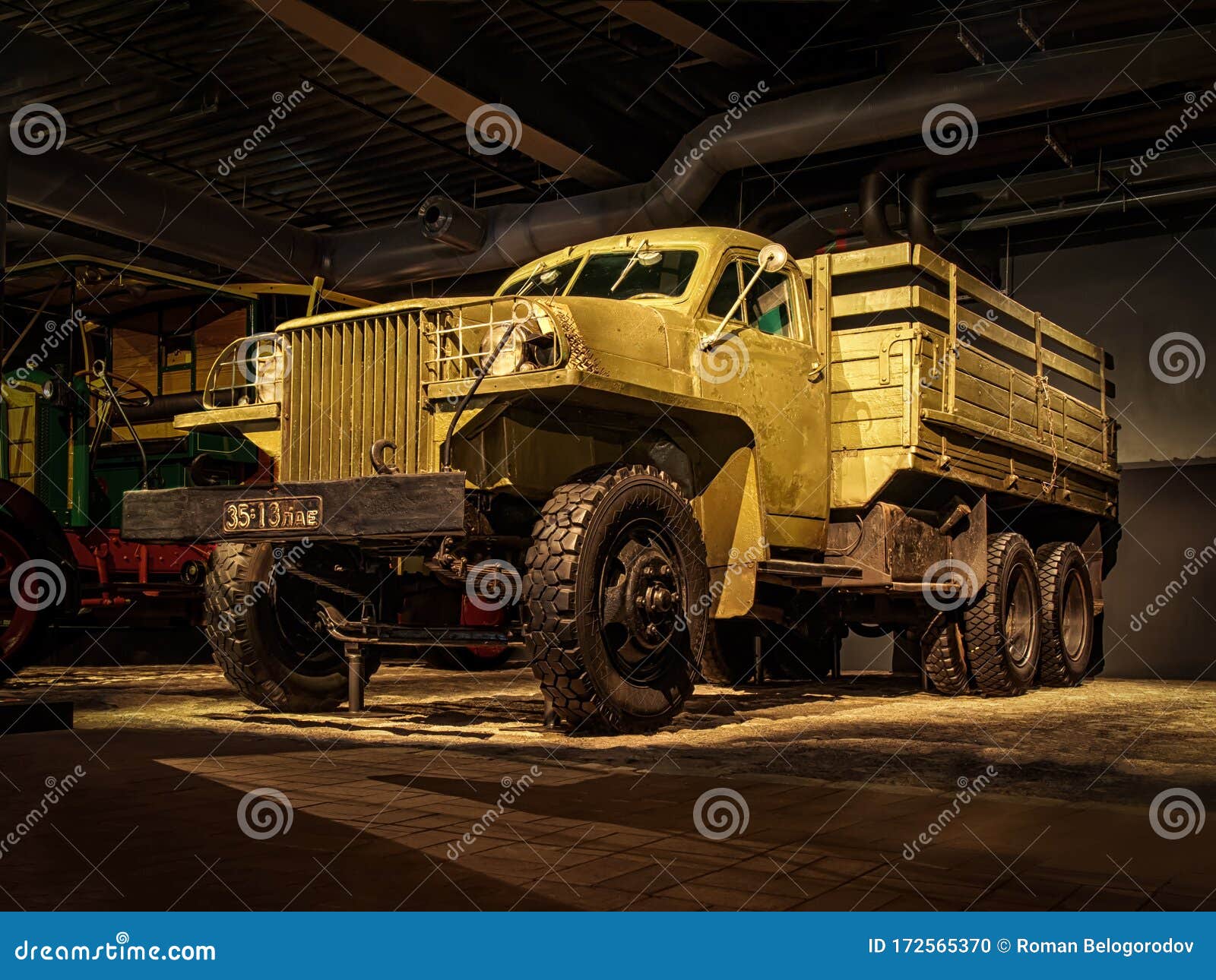 1944 Studebaker US6 editorial image. Image of military - 172565370