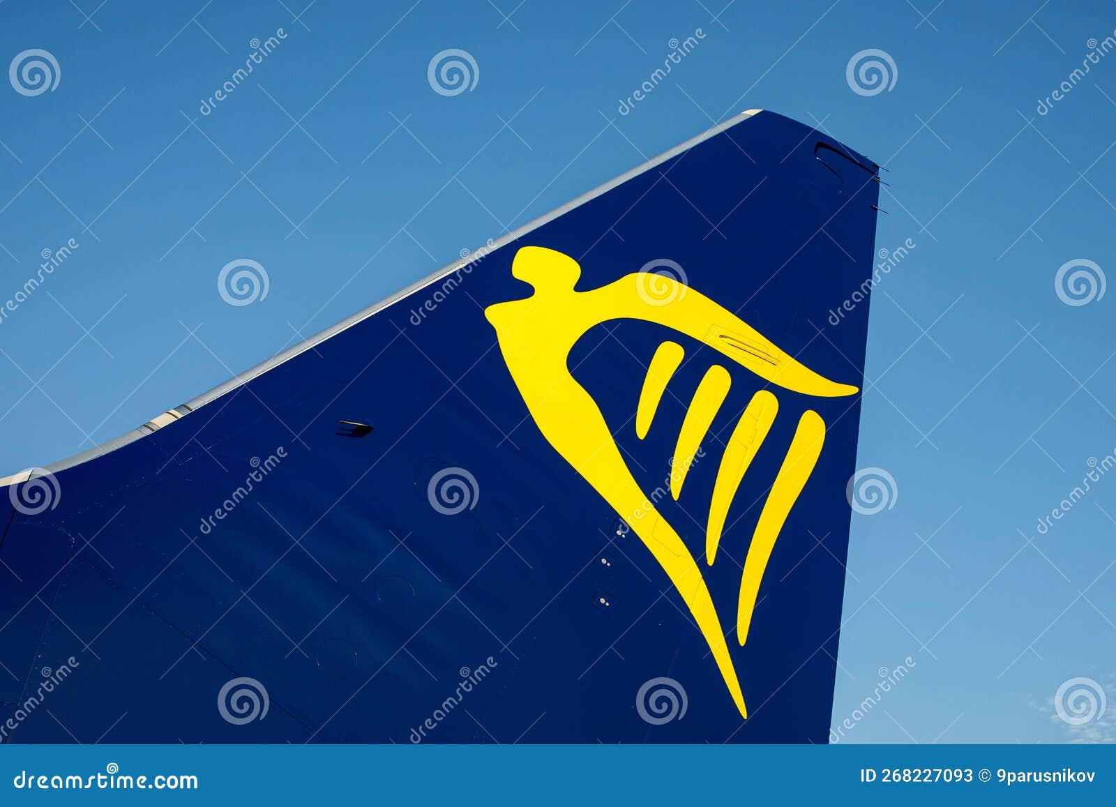 RYANAIR Logo On Airplane Editorial Photo | CartoonDealer.com #82493207