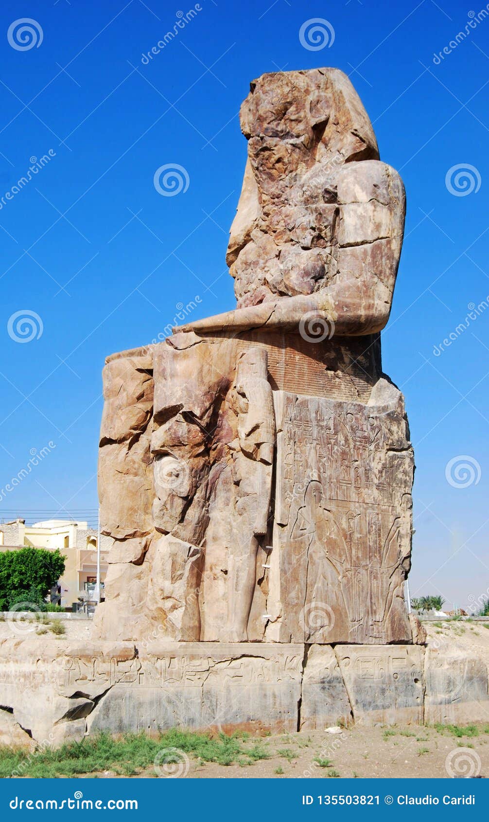 Right Colossus of Memnon, Luxor, Egypt Stock Image - Image of egyptian ...