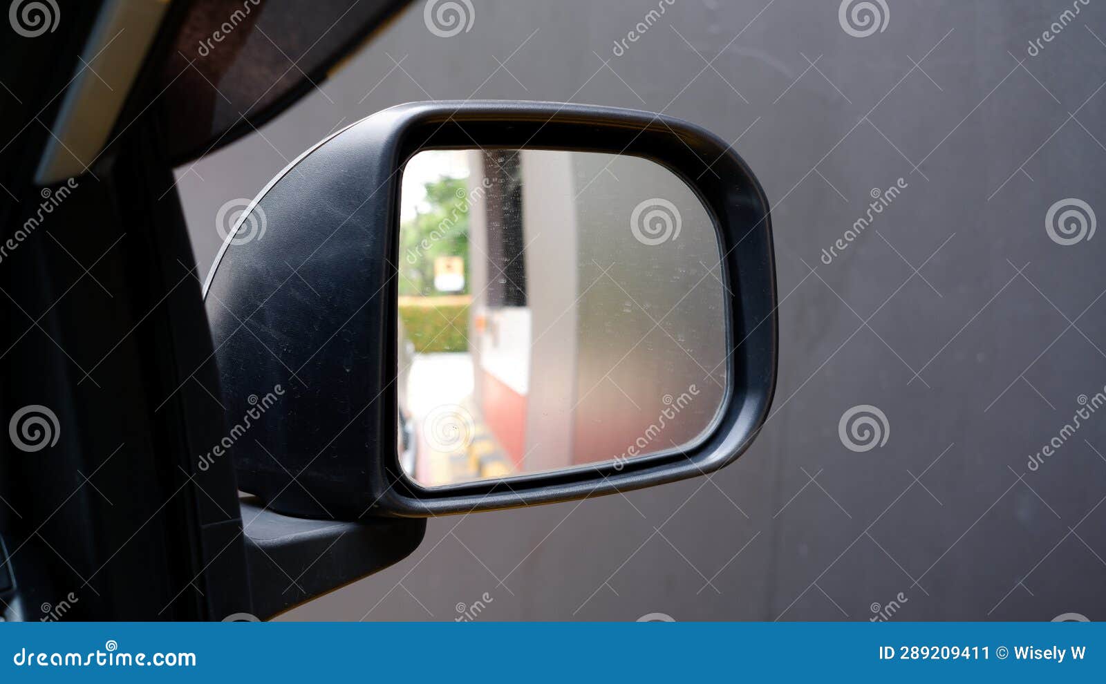 Right Side Car Rearview Mirror Stock Image - Image of mobil, kaca ...