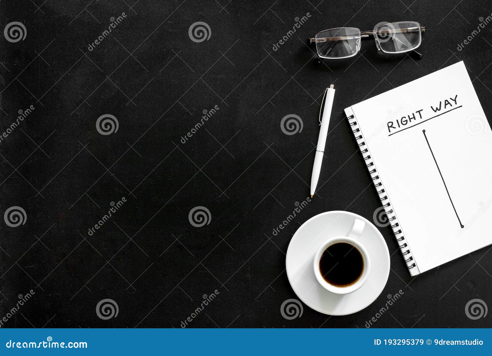 Right Way Illustration. Straight Line in Notebook Copy Space Stock ...