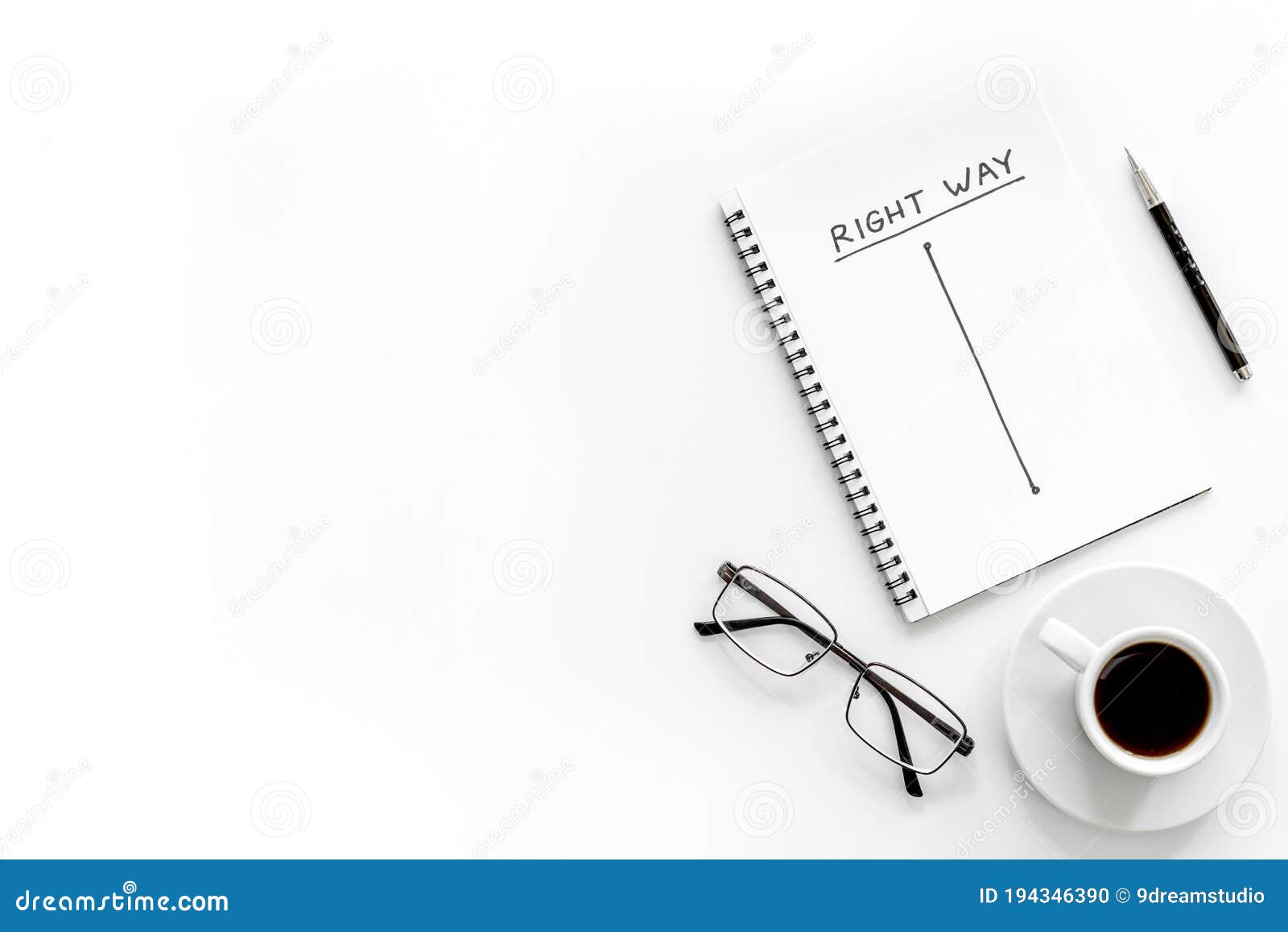 Right Way Illustration. Straight Line in Notebook Copy Space Stock ...