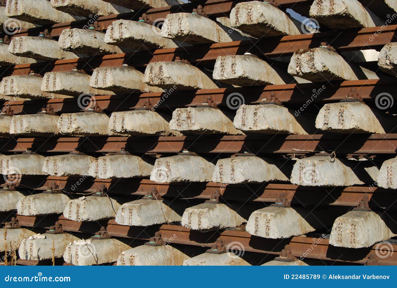 Rijen Van Sporen En Dwarsverbinding Stock Afbeelding - Image of ...