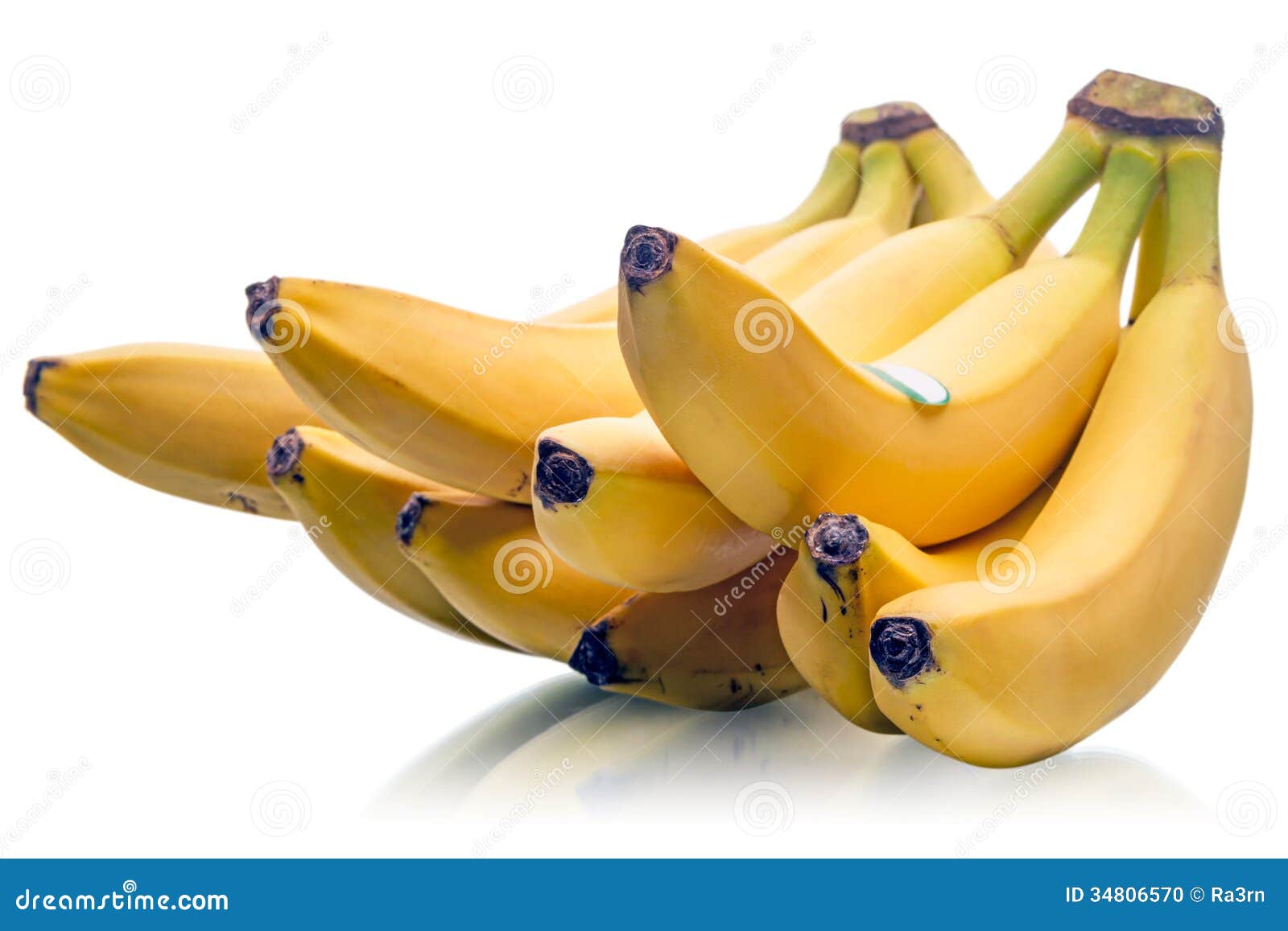 Rijpe bananen op wit stock foto. Image of vrucht, bananen - 34806570