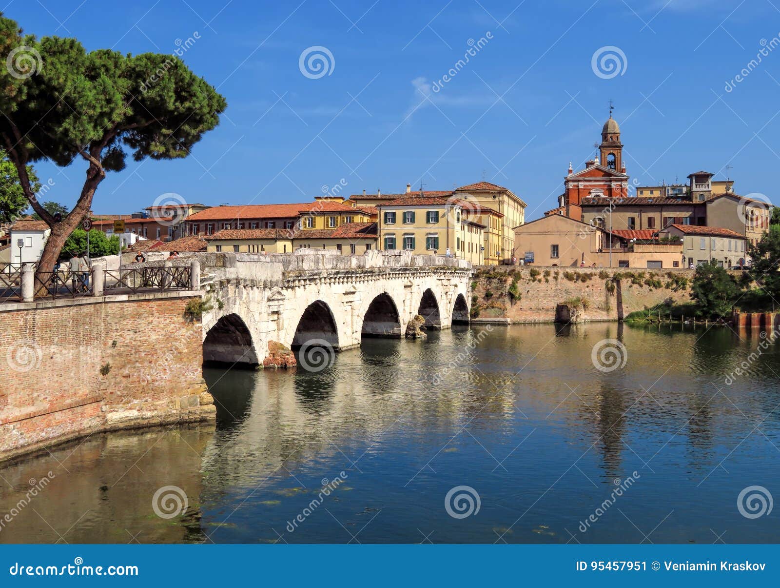 Rimini - Tiberius Bridge editorial photo. Image of water - 95457951