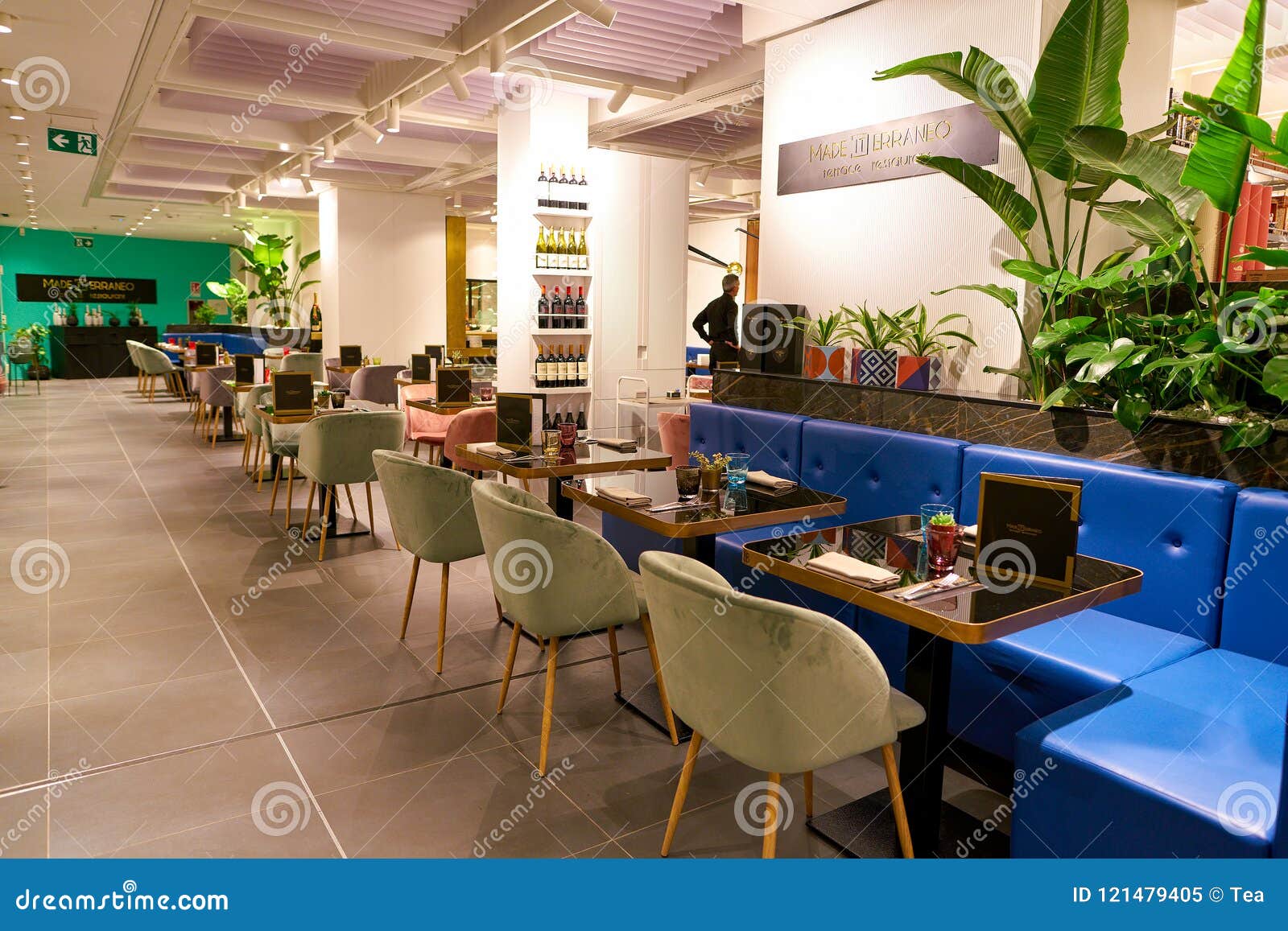 Rinascente in Rome. editorial image. Image of dining - 121479405