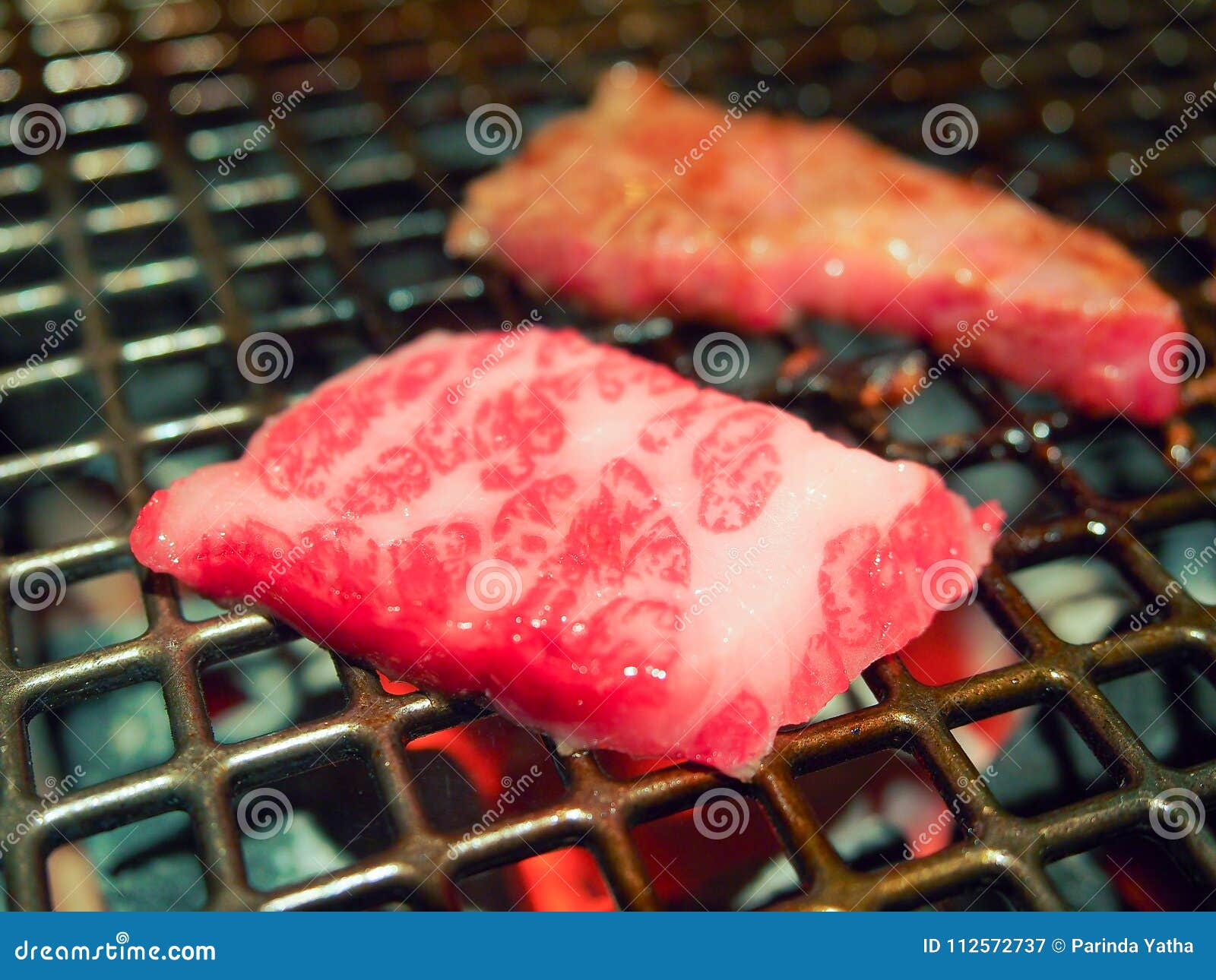 Rindfleisch Geschnittener Grill Oder Matsusaka-wakyu Stockbild - Bild ...