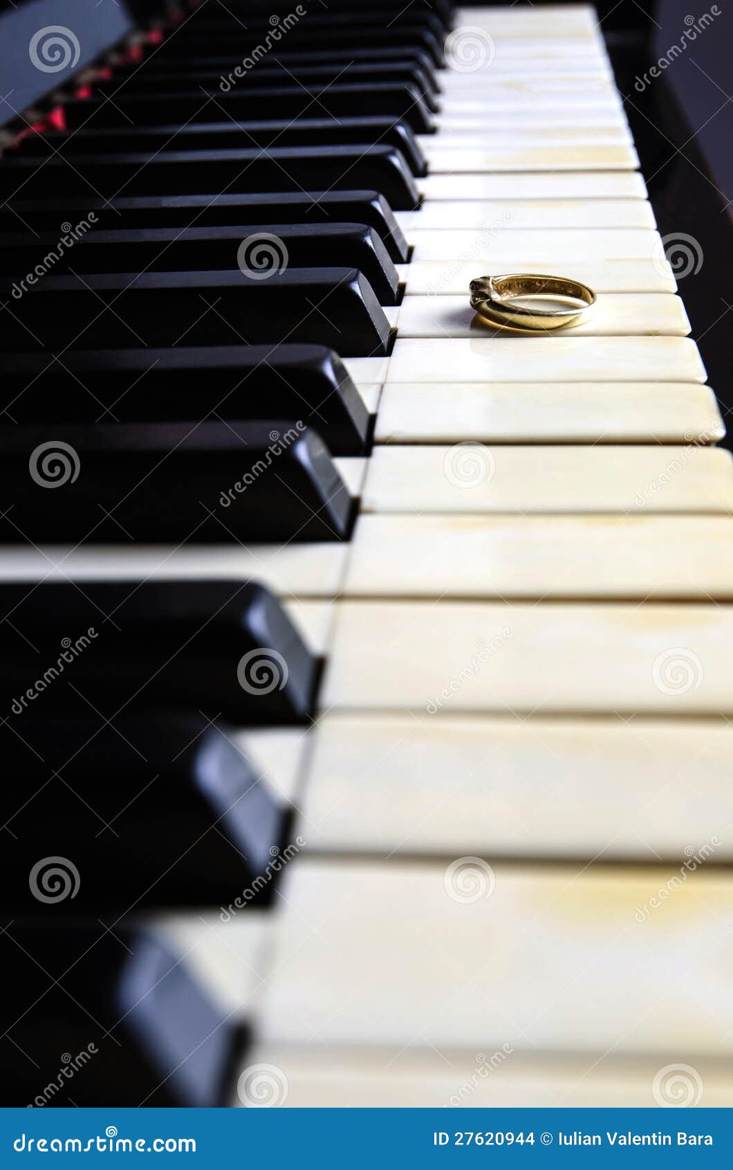 Ring on a piano stock photo. Image of reception, indoors - 27620944