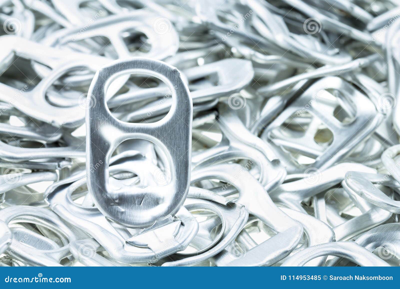 Ring pull aluminum of cans stock image. Image of recycle - 114953485