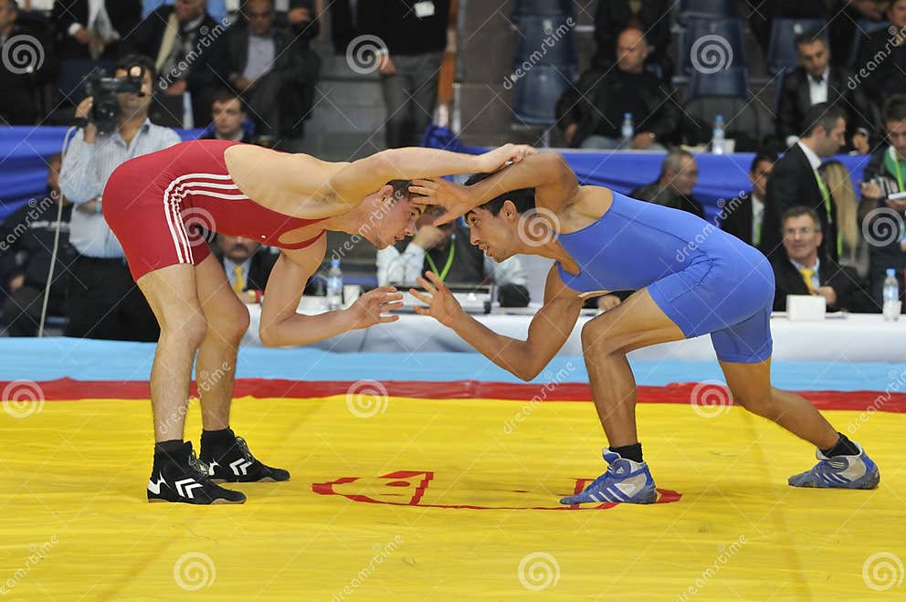 Ringen redaktionelles stockfotografie. Bild von konkurrent - 12026042