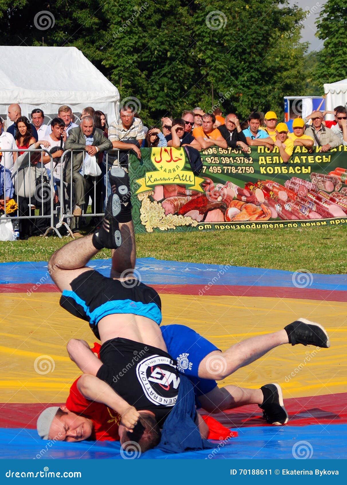 Ringkämpfer im Ring redaktionelles foto. Bild von kultur - 70188611