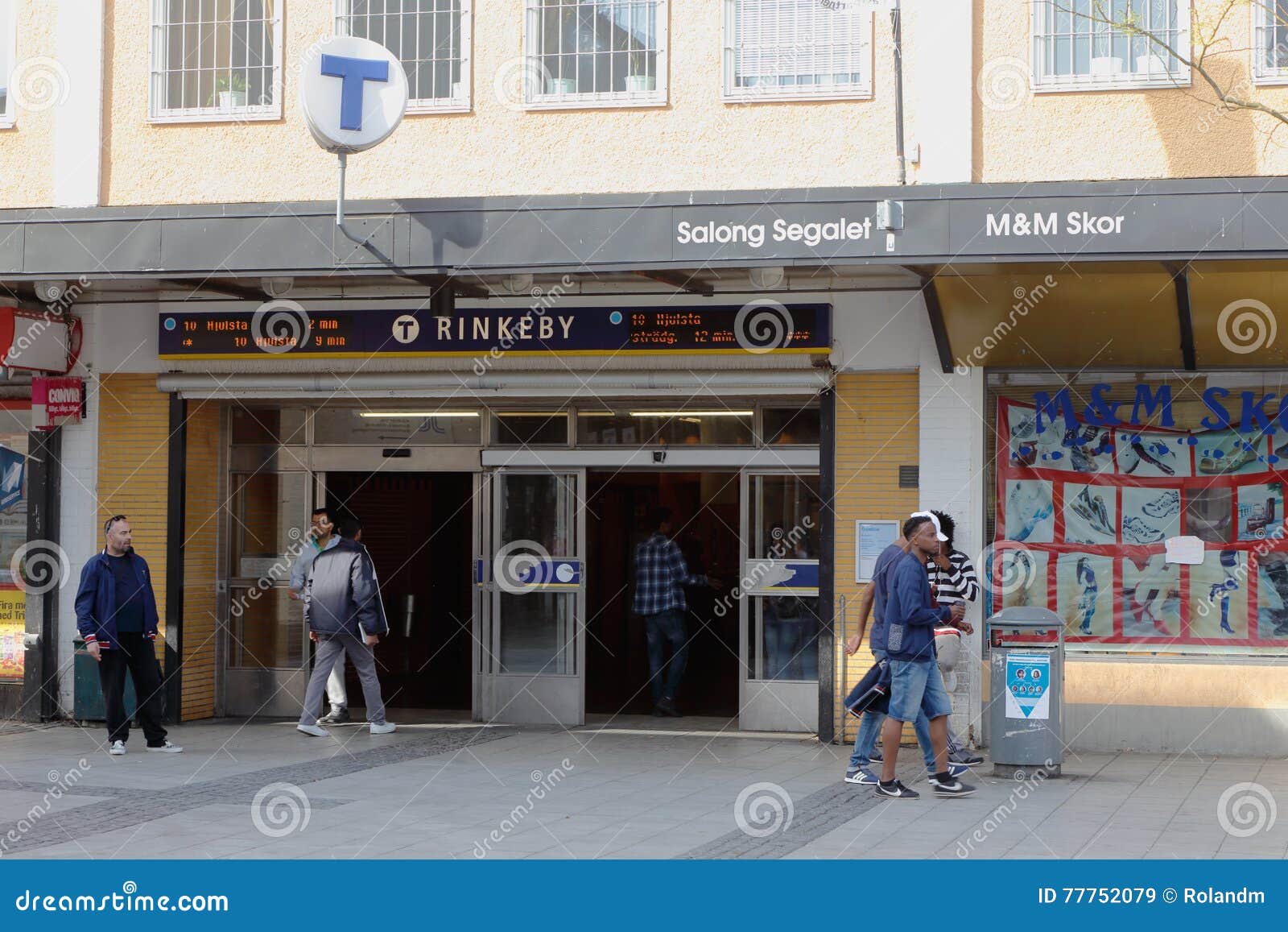 Rinkeby-Metrostation redaktionelles stockbild. Bild von metro - 77752079