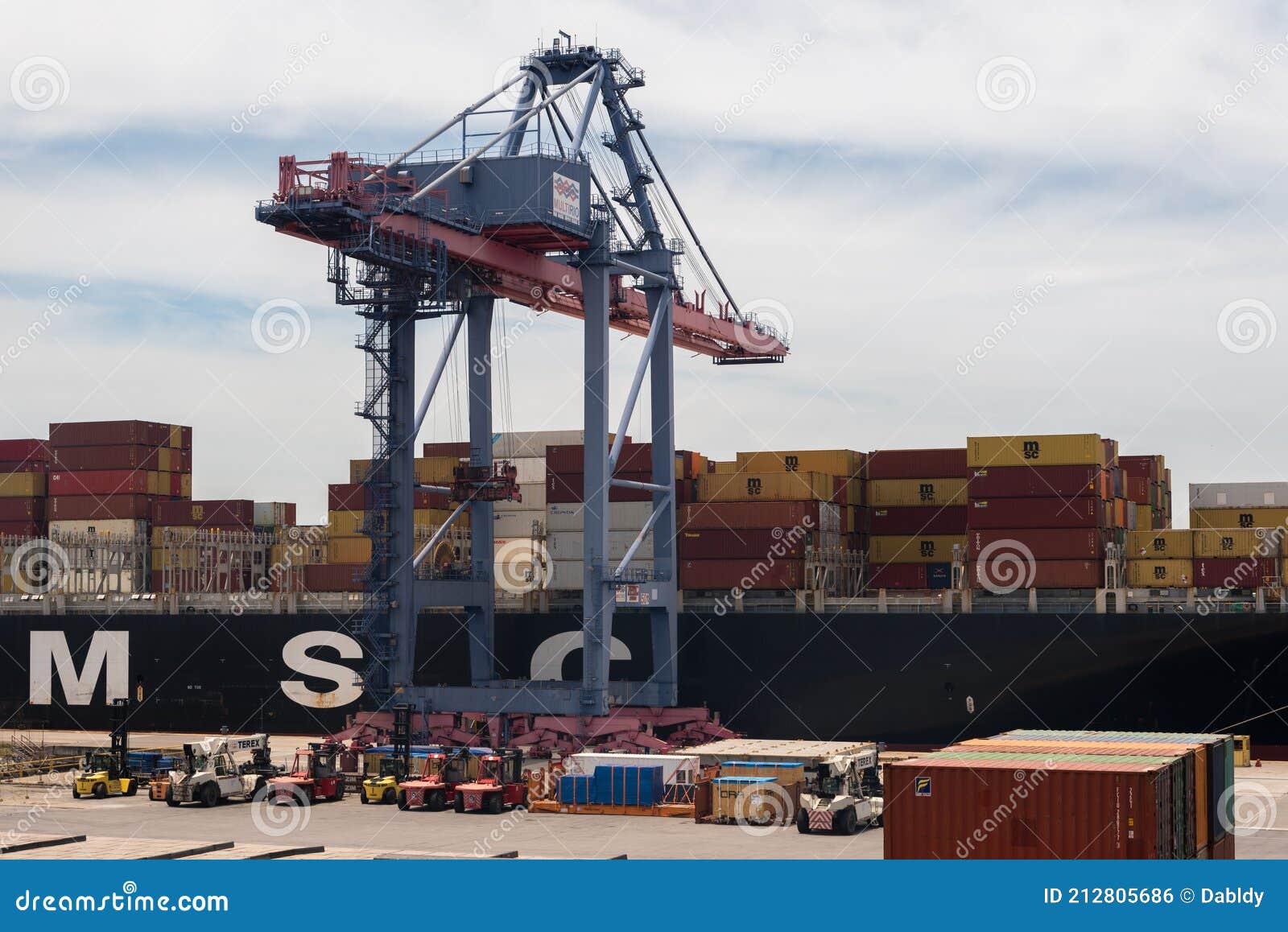 MSC Container Ship Loading and Unloading Editorial Photo - Image of ...