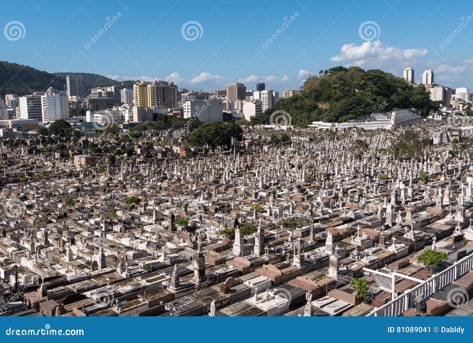 Rio de Janeiro Cemetery image stock. Image du religion - 81089041