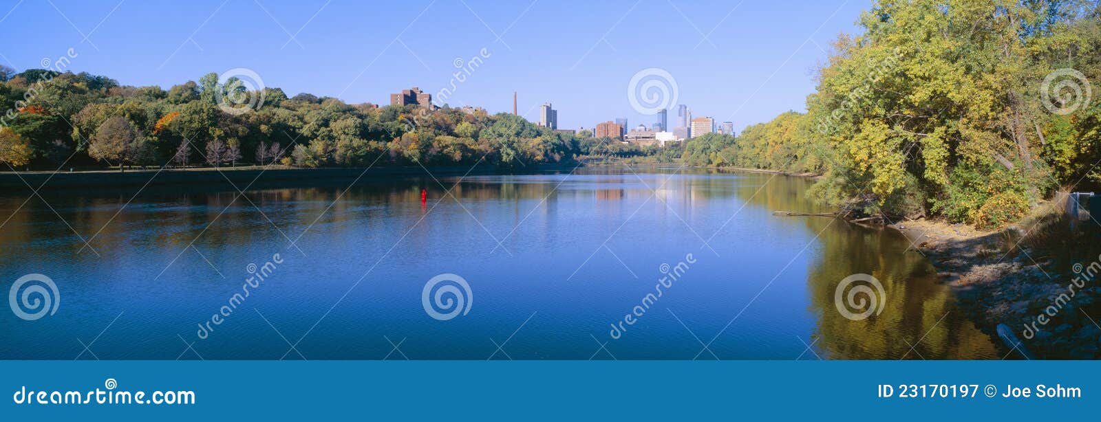 Rio de Minneapolis imagem de stock. Imagem de centro - 23170197