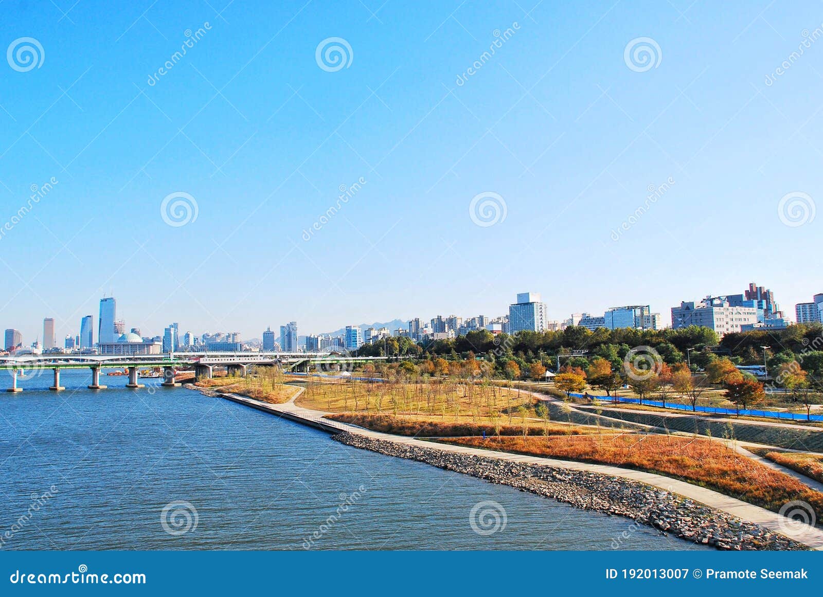 Rio Han E Cidade De Seul, Capital Da Coreia Do Sul Imagem de Stock ...