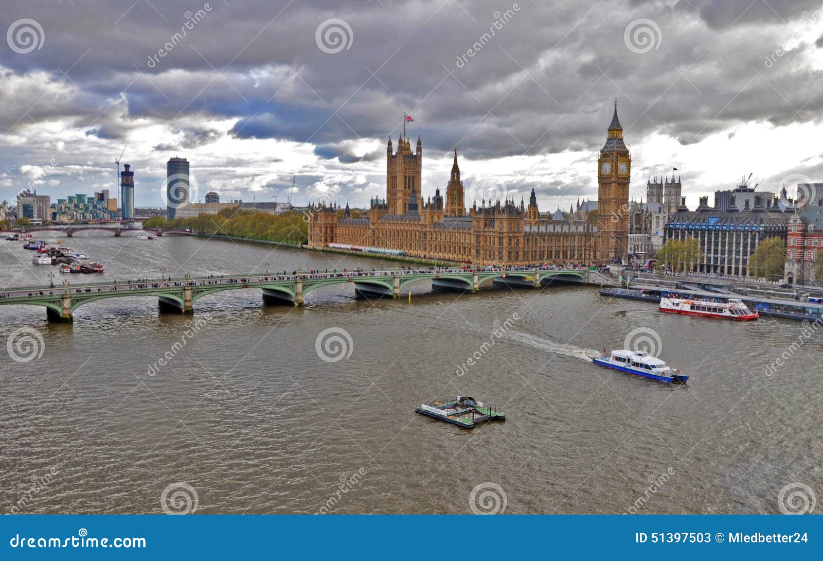 Rio Tamisa e Big Ben foto de stock editorial. Imagem de ponto - 51397503