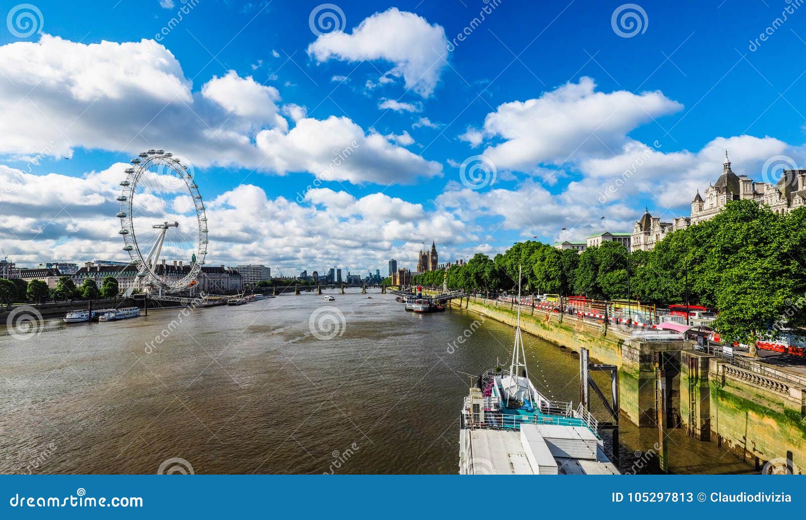 Rio Tamisa em Londres, hdr foto de stock editorial. Imagem de ...