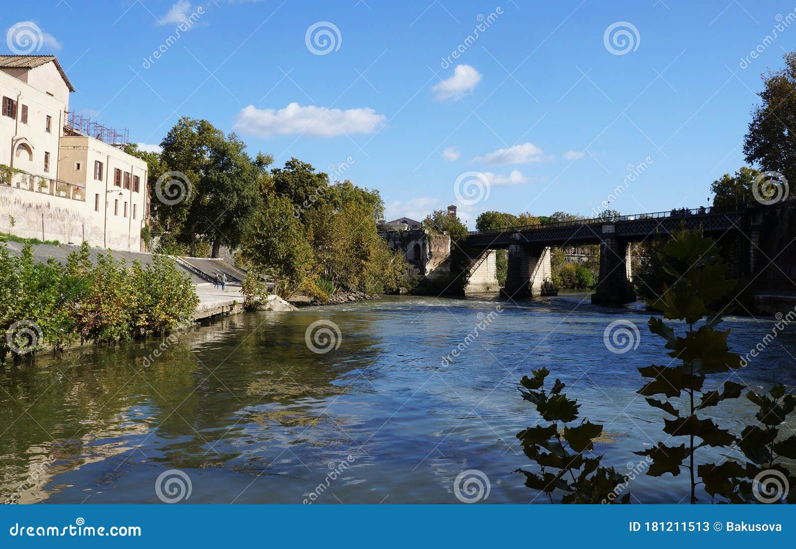 Rio Tiber E Ilha De Tiberina Imagem de Stock - Imagem de roma, bonito ...