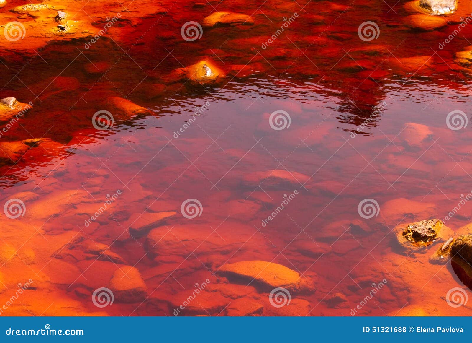 The Rio Tinto (red river) stock photo. Image of lake - 51321688