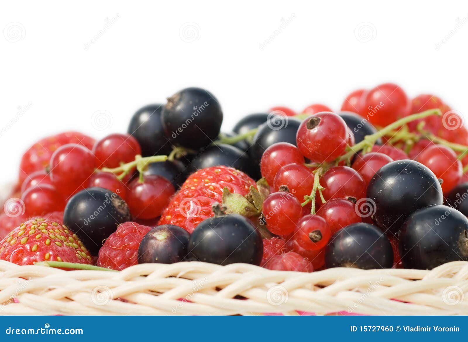 Ripe berries in a basket stock photo. Image of healthy - 15727960