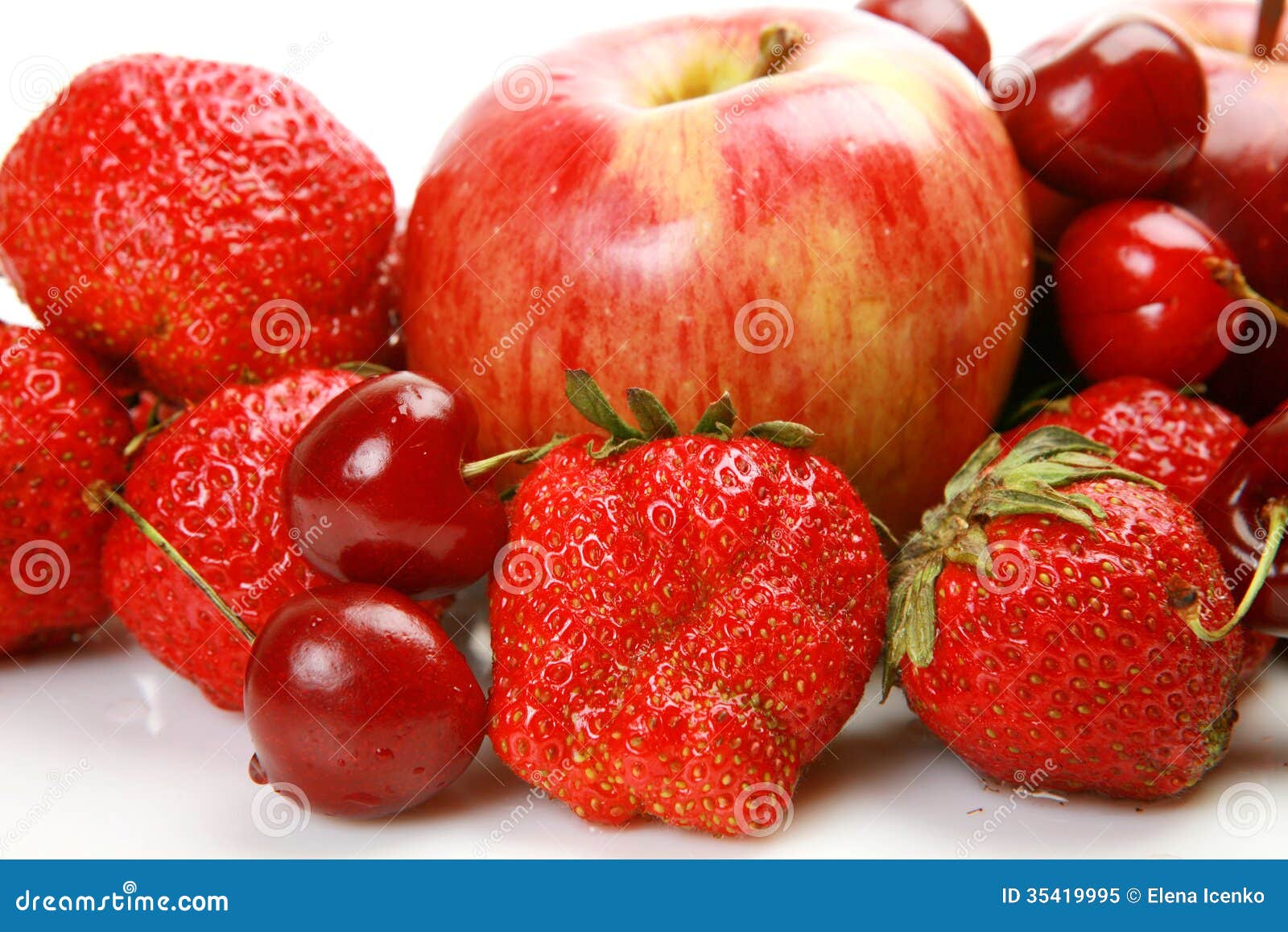 Ripe berries stock image. Image of beauty, fresh, diet - 35419995