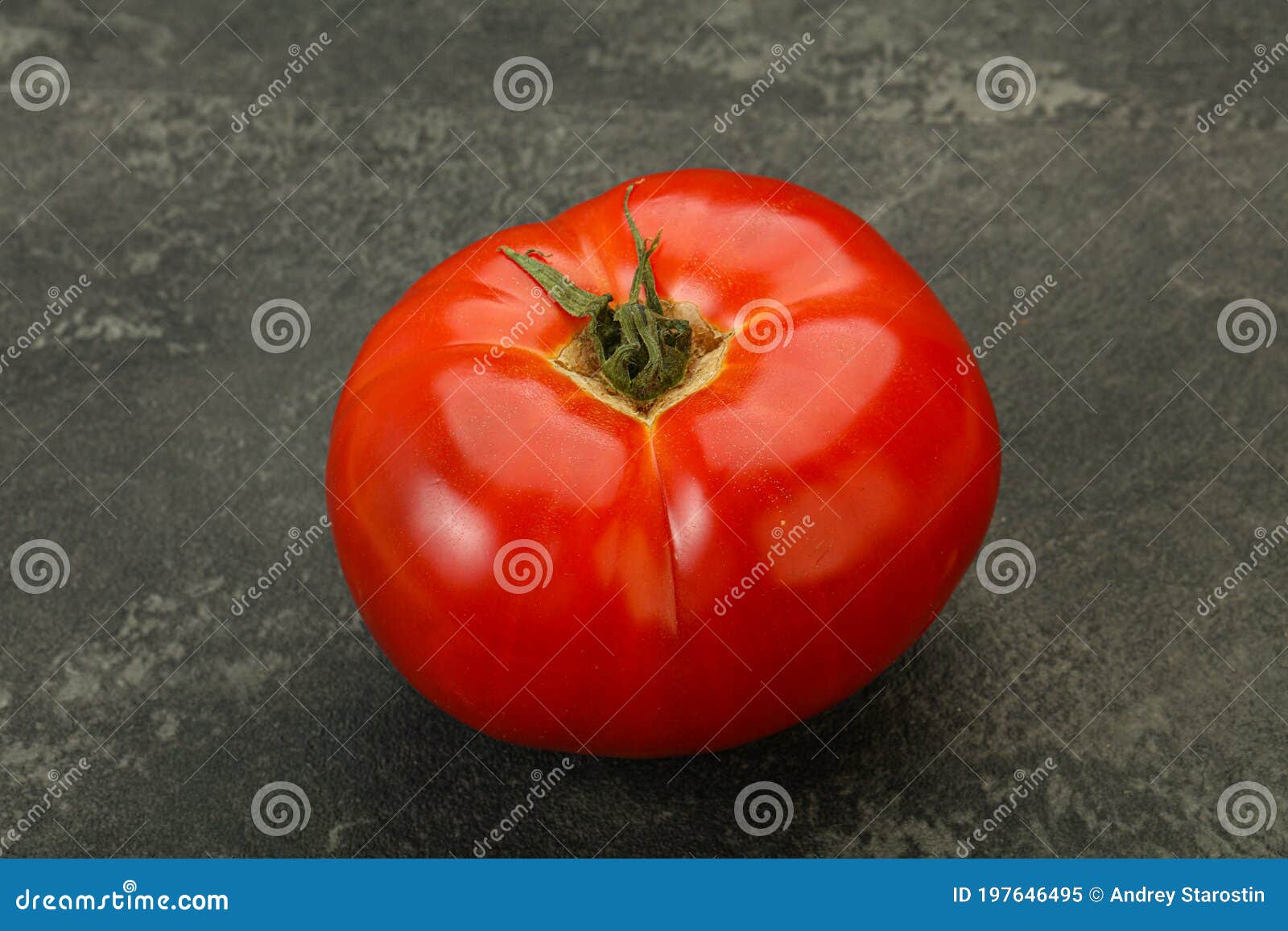 Ripe big juicy red tomato stock image. Image of ingredient - 197646495