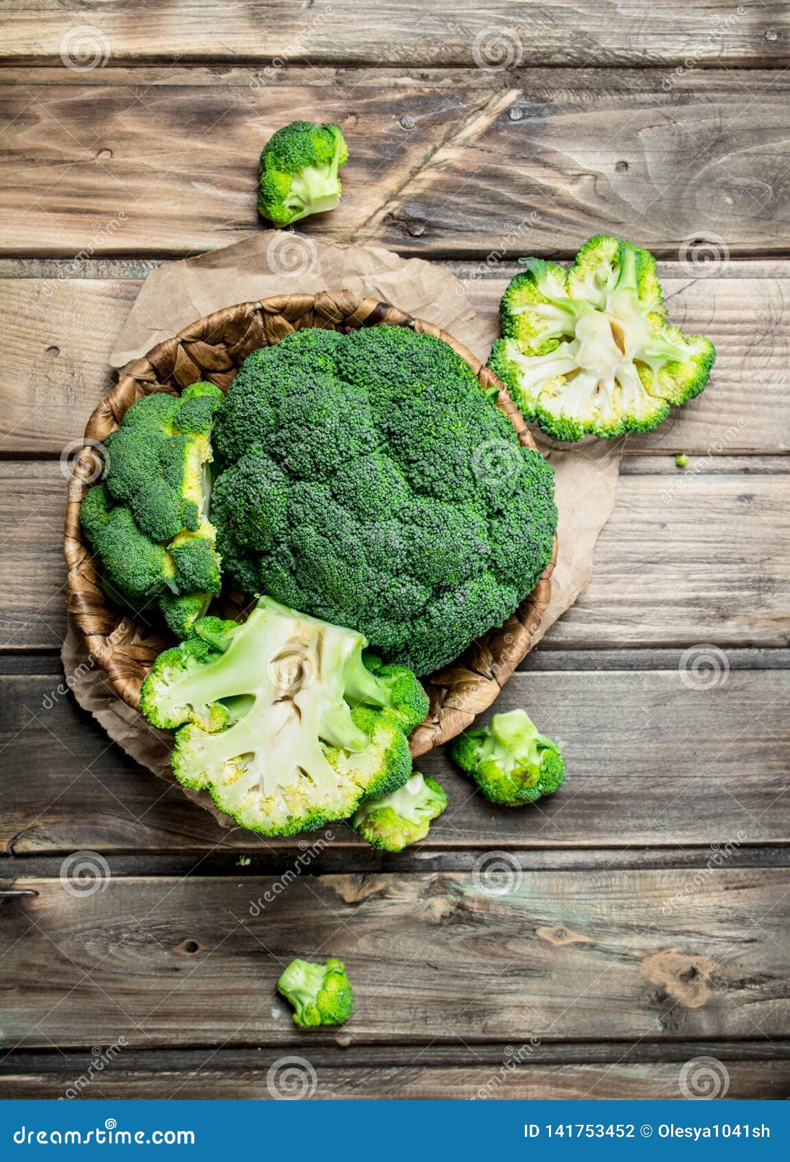 Ripe Broccoli in the Basket Stock Photo - Image of calories, natural ...
