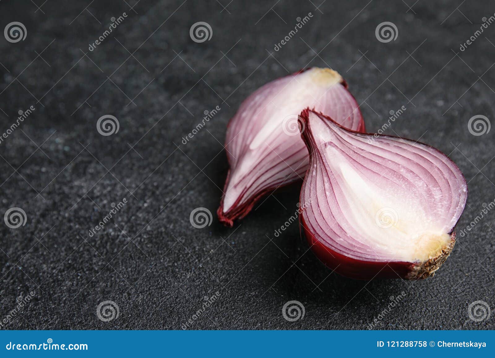 Ripe cut red onion stock photo. Image of cook, object - 121288758
