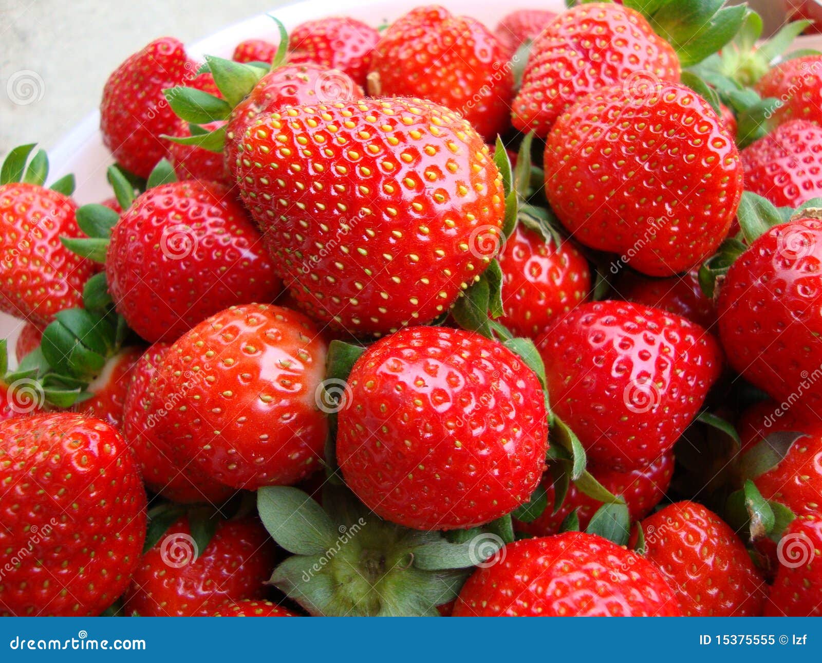 Ripe fresh strawberry stock image. Image of strawberries - 15375555