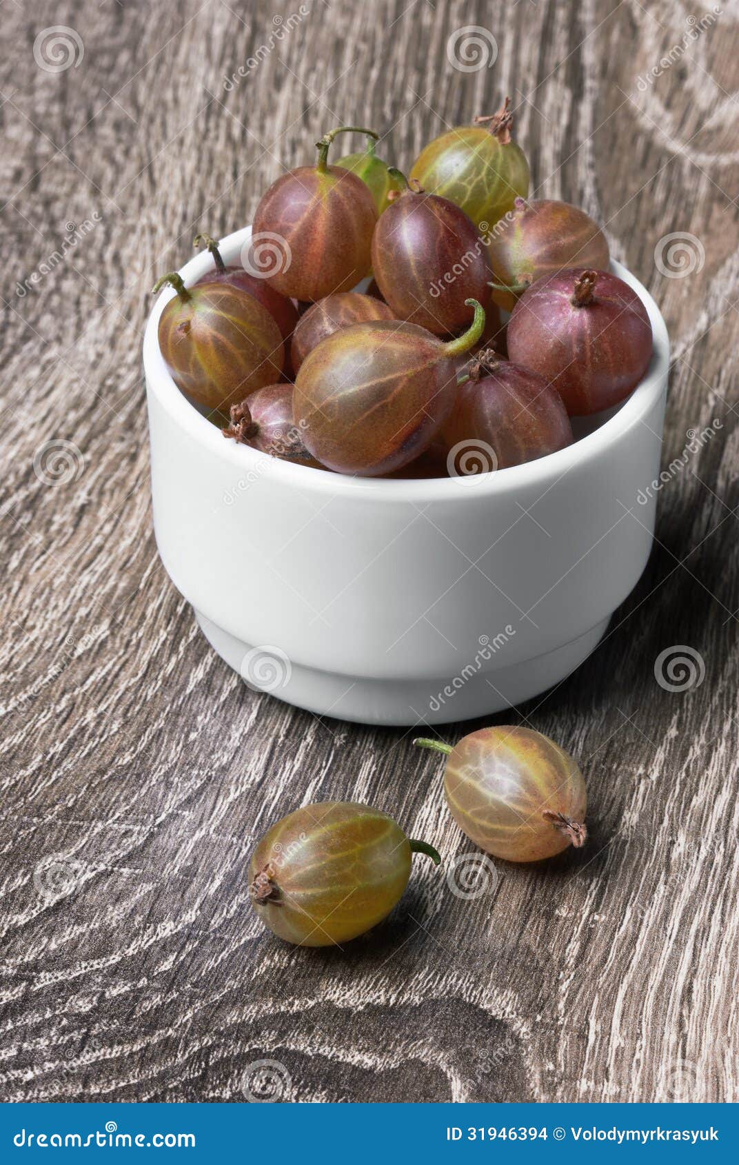 Ripe Gooseberries stock photo. Image of nutrition, wood - 31946394