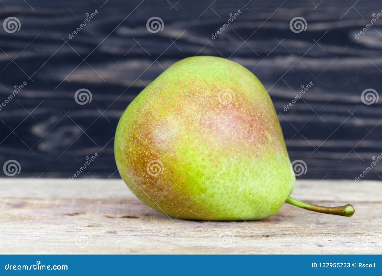 Ripe green pear stock image. Image of diet, ripe, bright - 132955233