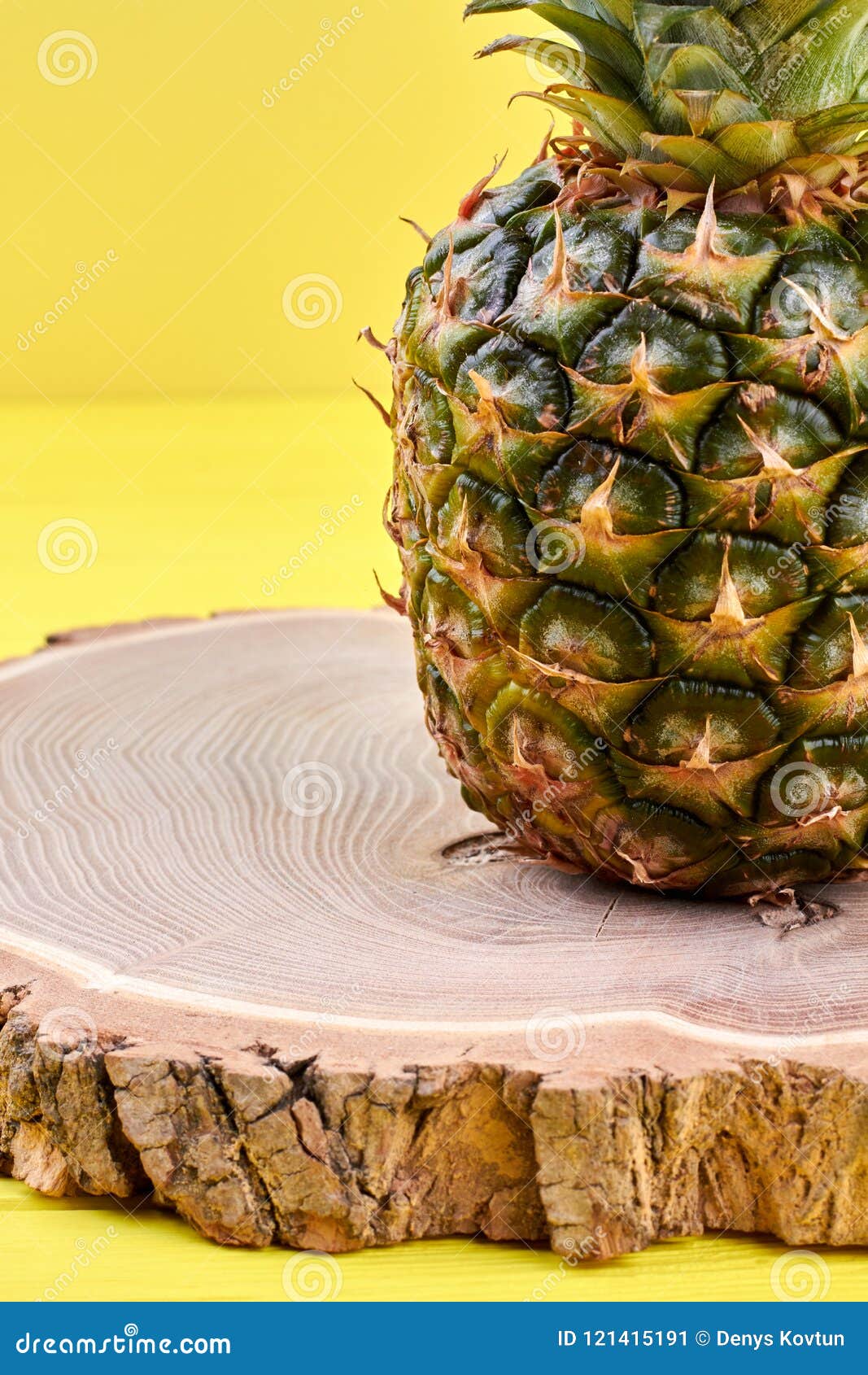 Ripe Pineapple on Tree Stump. Stock Image - Image of juice, gourmet ...