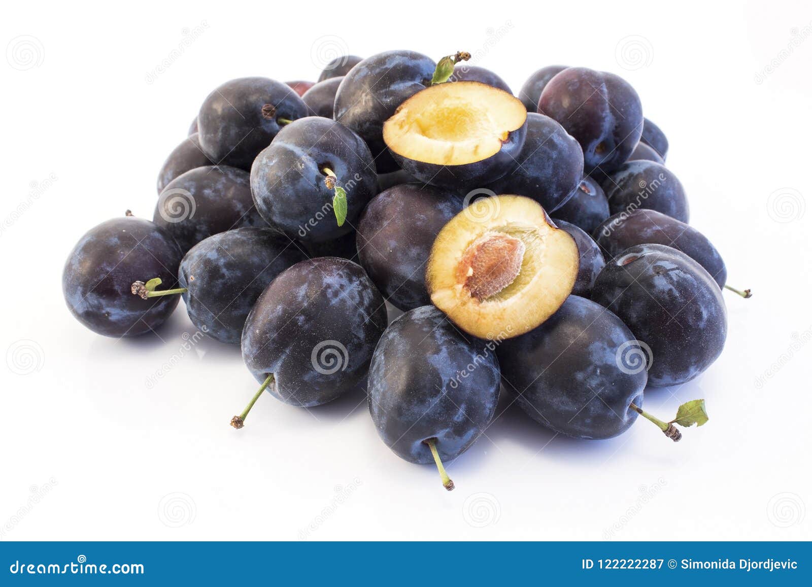 Ripe Plums Isolated on White Stock Image - Image of vegan, vitamin ...