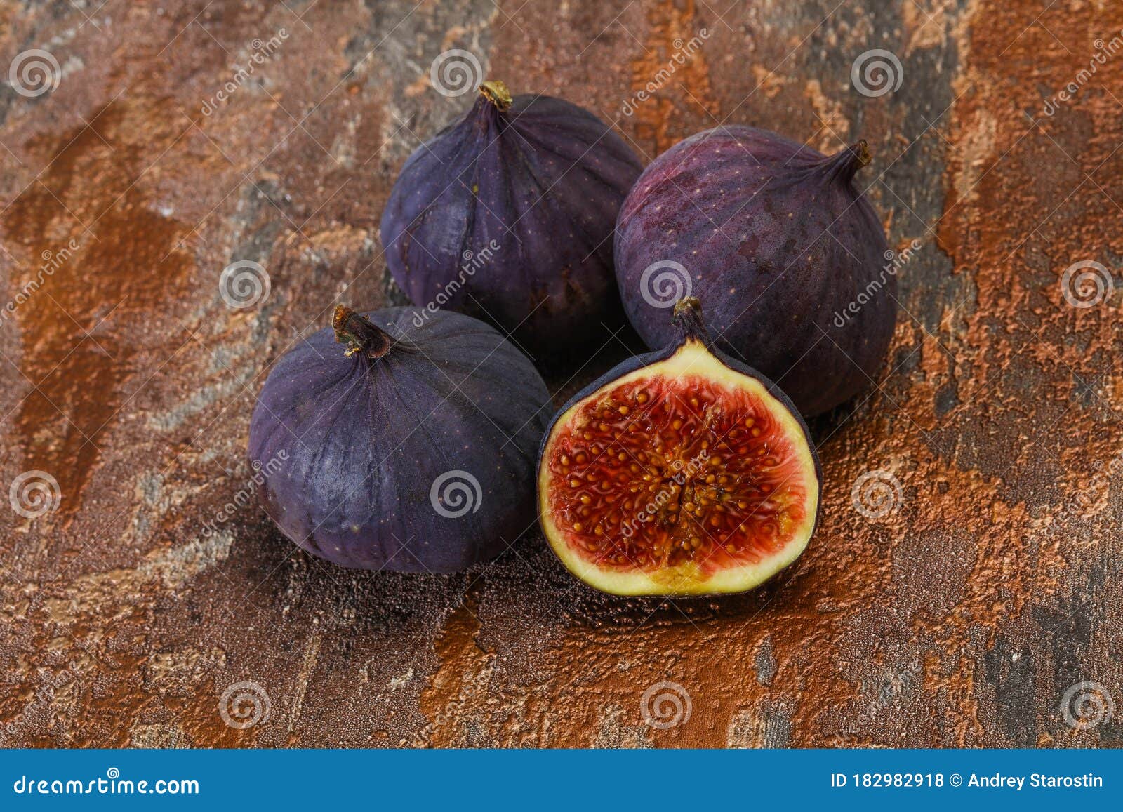 Ripe sweet fresh fig fruit stock photo. Image of vegetarian - 182982918