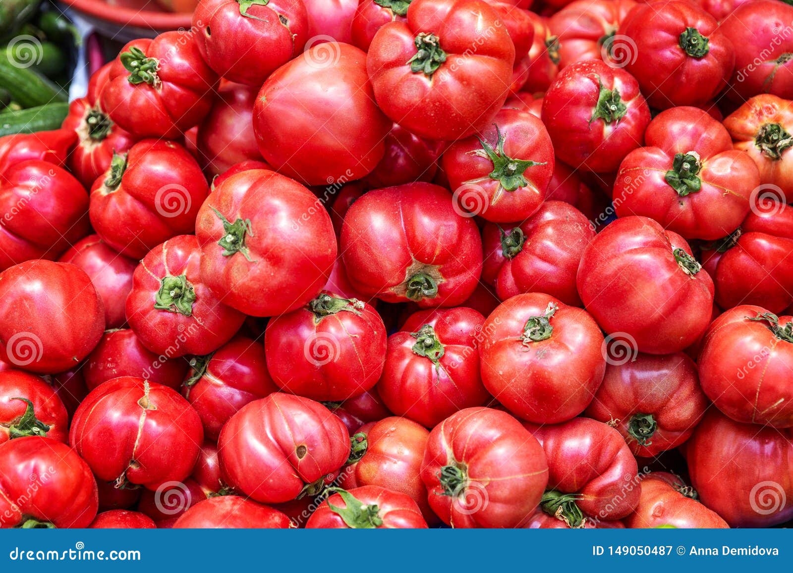 Ripe Tomatoes on the Counter in the Market Stock Image - Image of ...