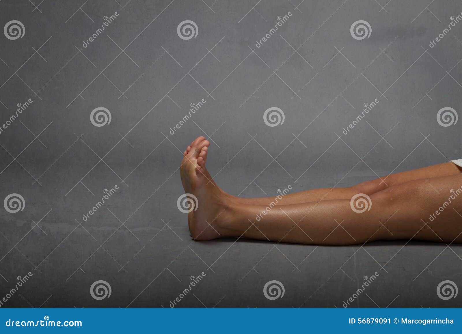 Riposarsi Della Persona Morta Immagine Stock - Immagine di immolazione ...