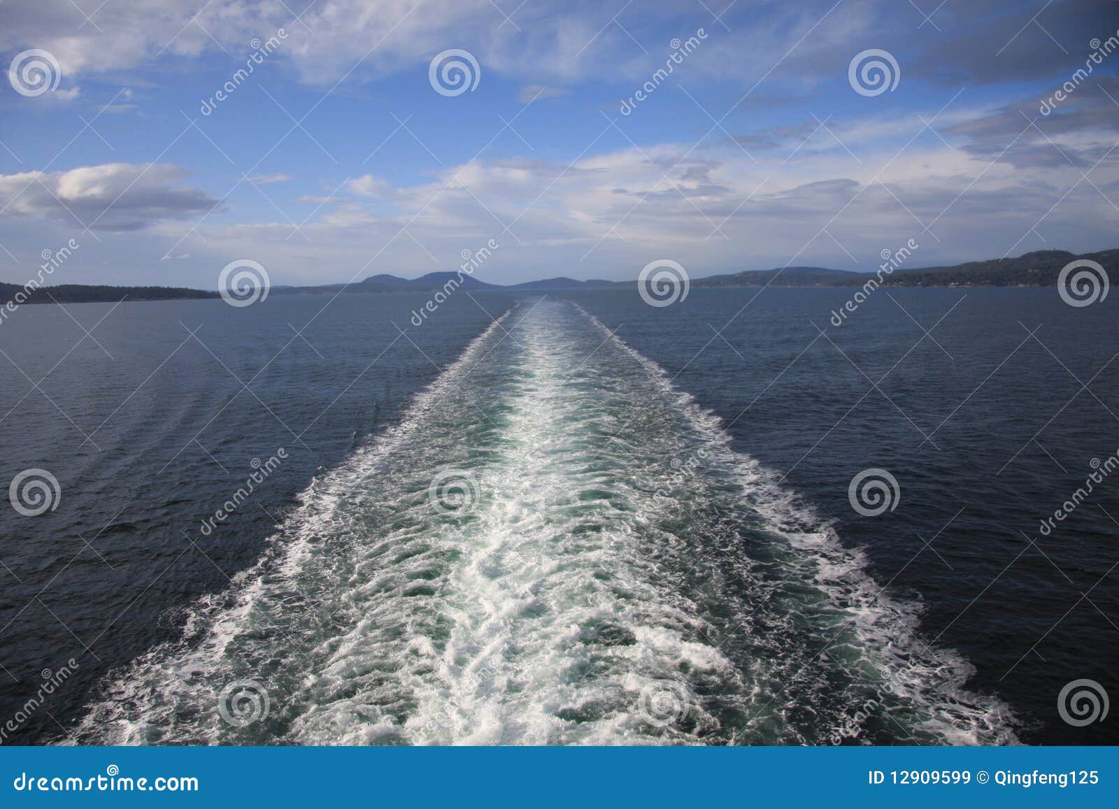 Ripple behind the ship stock image. Image of cloud, ripple - 12909599
