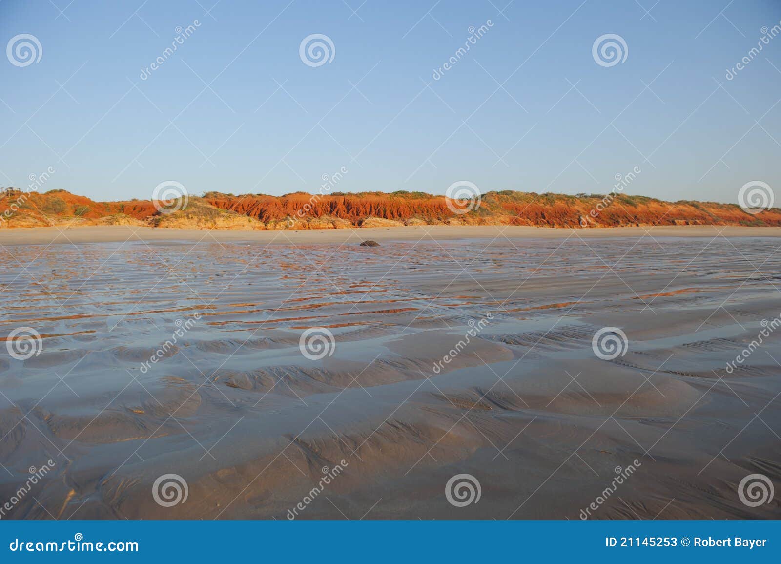Rippled Wet Beach at Low Tide Stock Image - Image of paradise, rocks ...
