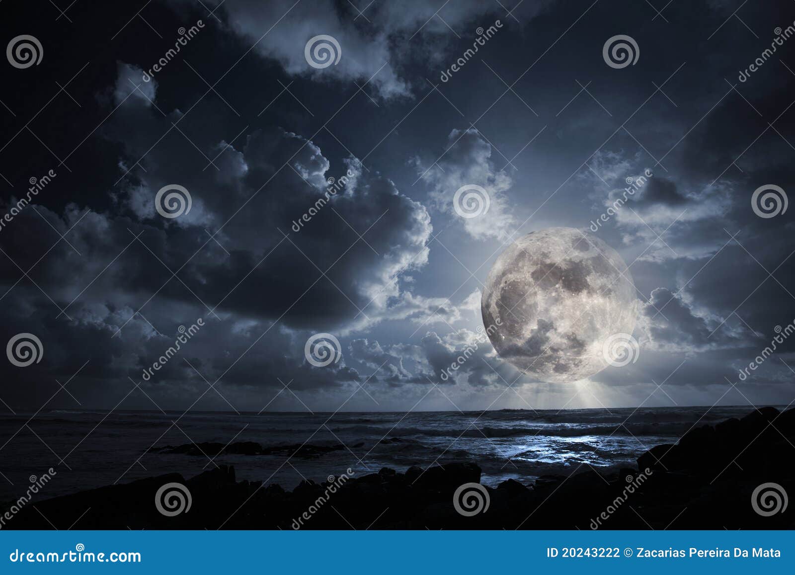 Rising moon in ocean stock photo. Image of moon, light - 20243222