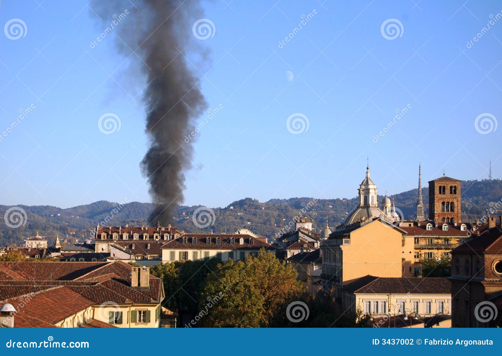 Smoke Column From The Chimney Of Acatenango Volcano. Volcan Del Fuego ...